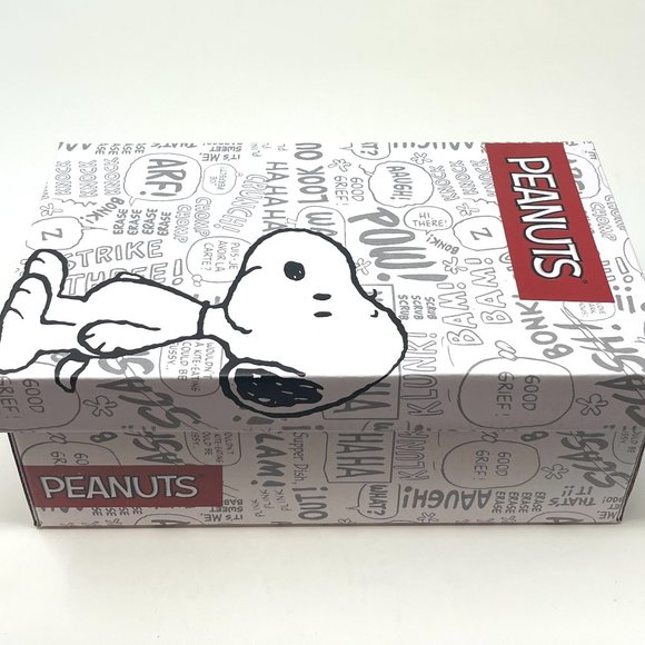 Peanuts | Shoes | Peanuts Snoopy White Canvas Laceup Childrens Shoes ...